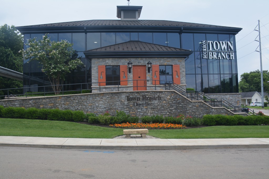 Town Branch (Alltech Lexington Brewing & Distilling Co.) | The Bourbon Babe